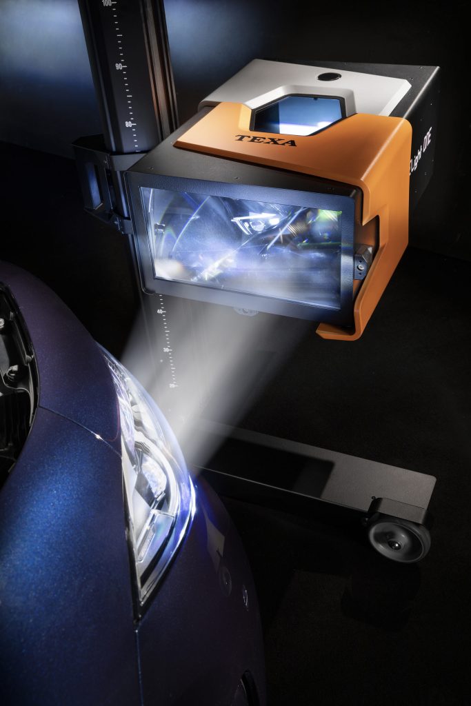 ELIGHT - headlight alignment system - Bodyshop Solutions